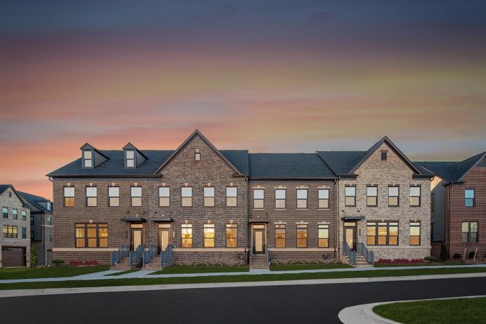 Simplify Life with Greenleigh at Crossroads. - Greenleigh